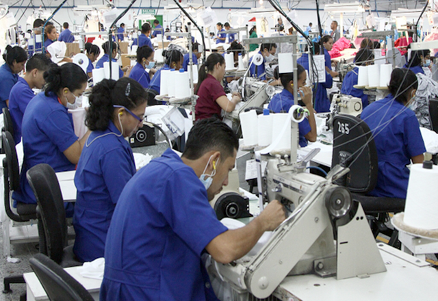 Regresarán a trabajar obreros de «maquilas» en Matamoros