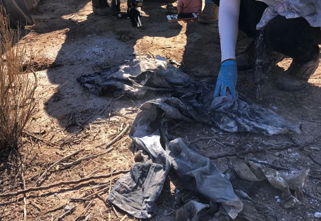 Hallan en Ciudad Juárez fosa clandestina con seis cuerpos