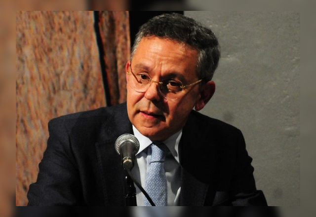 Renuncia César Yáñez a Segob; se suma a Sheinbaum